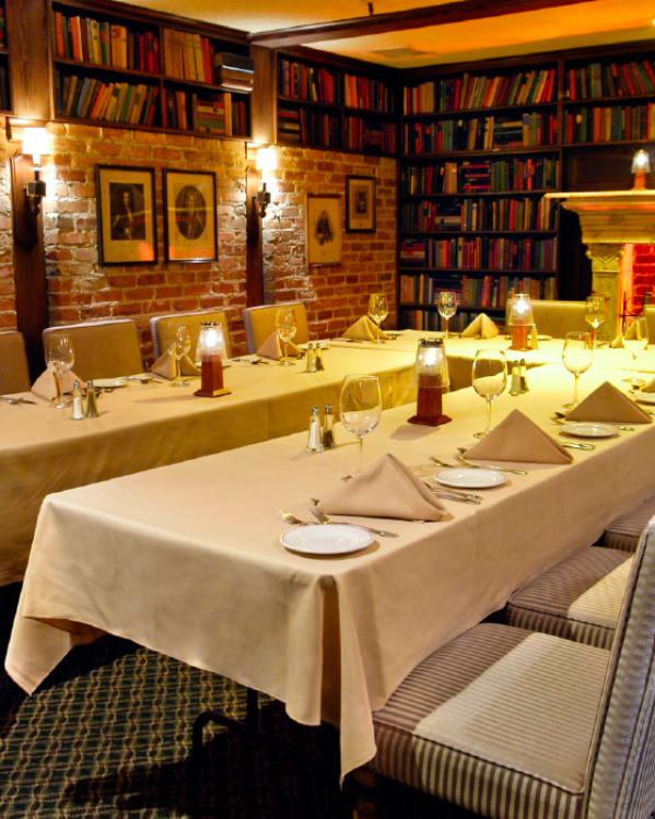 Party Catering Winnipeg - Intimate Dining - Bailey's Restaurant & Lounge